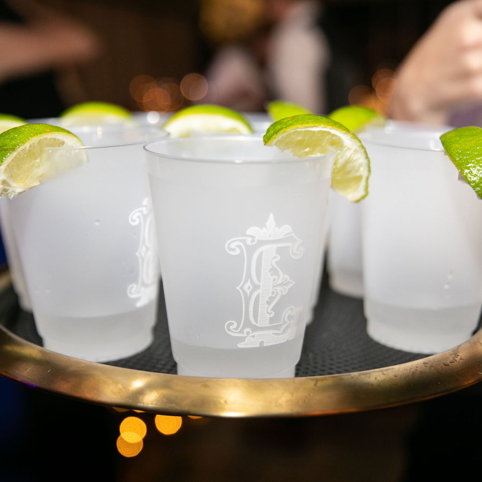 shatterproof cups / work with a designer – The Essential Market